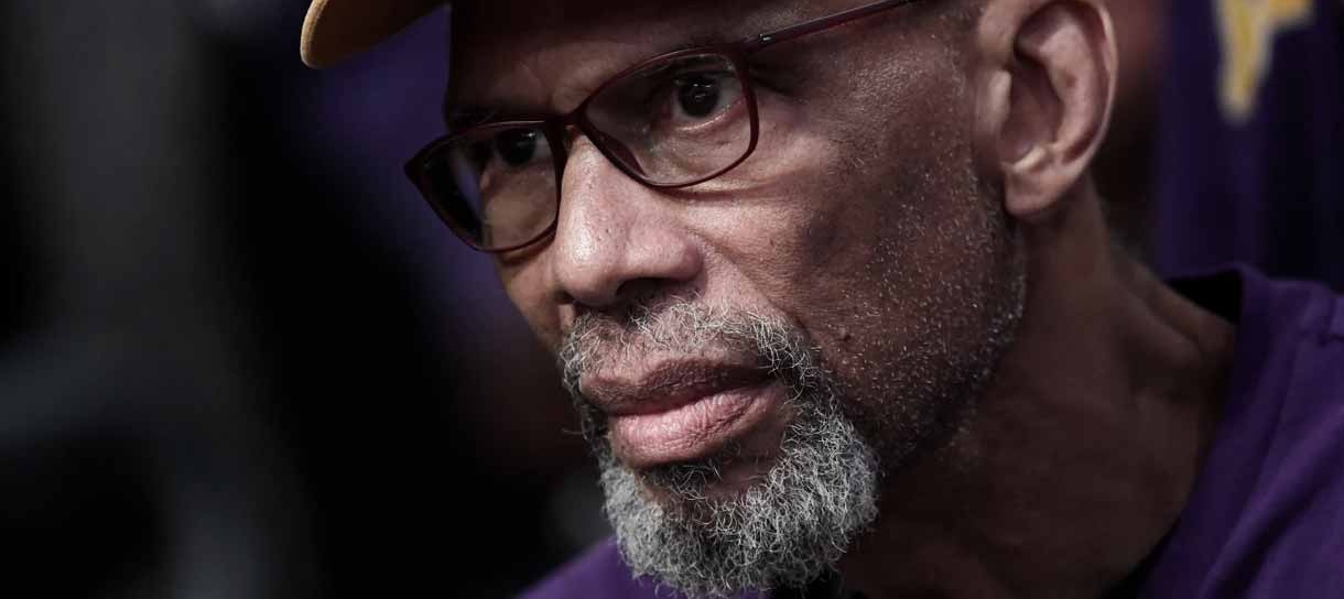 Kareem Abdul-Jabbar faz duras críticas a Bradley Beal e Andrew Wiggins ...