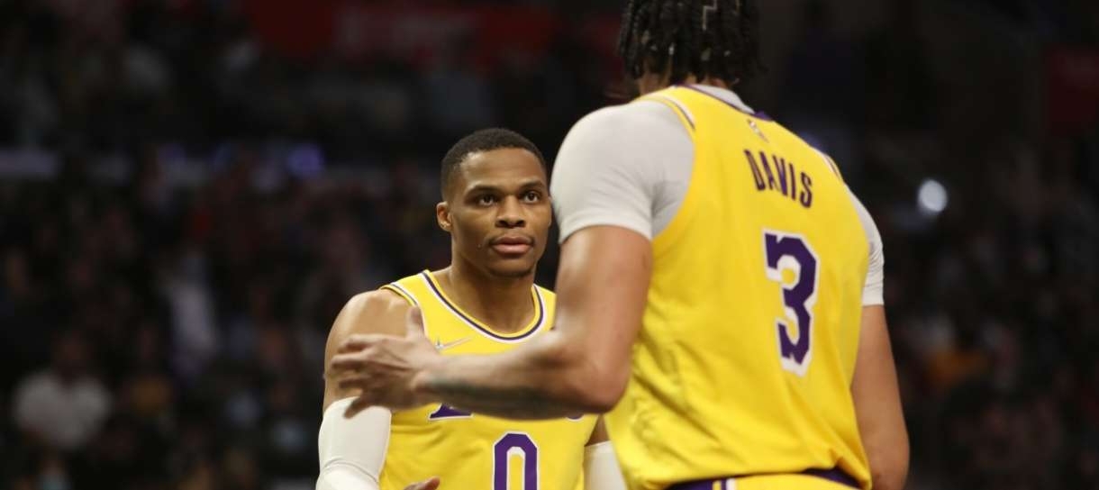 NBA: Anthony Davis não poupa palavras ao falar de Russell Westbrook