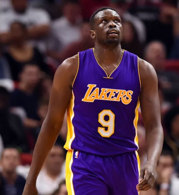 Lakers e Luol Deng dispostos a seguir caminhos diferentes