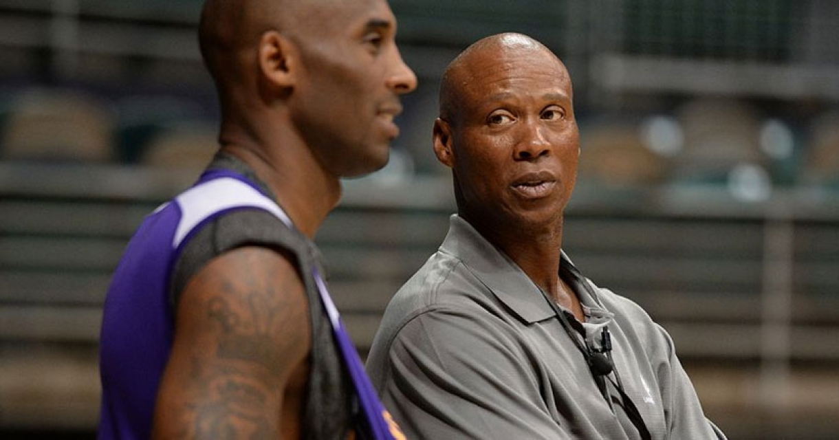 Scott não quer ver mais enterradas de Kobe