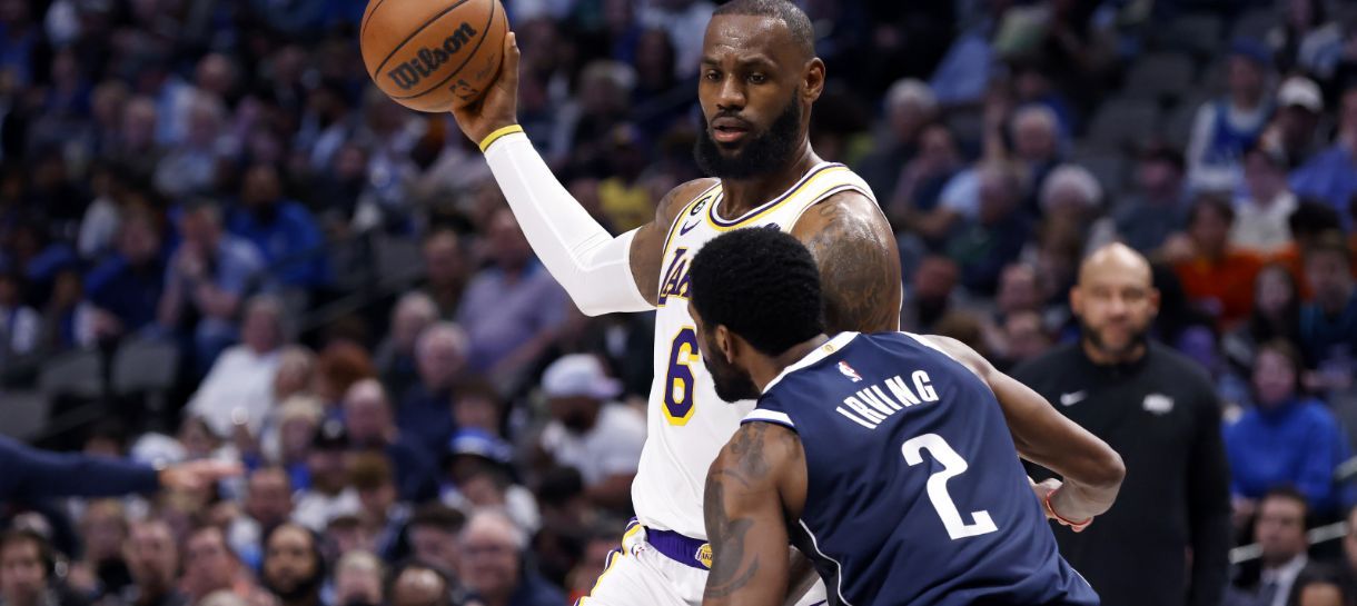 NBA: Kyrie Irving está arquitetando um plano para jogar com LeBron James